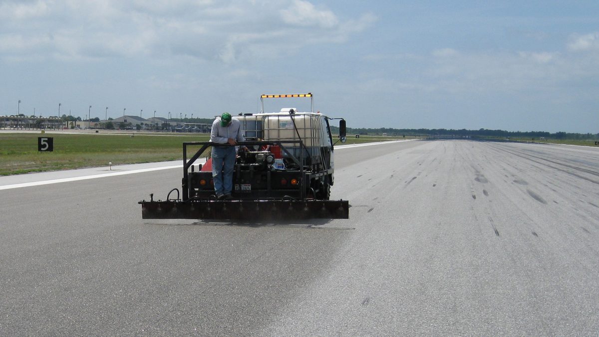 BIORESTOR® Rejuvenator - BioBased Spray Systems LLC